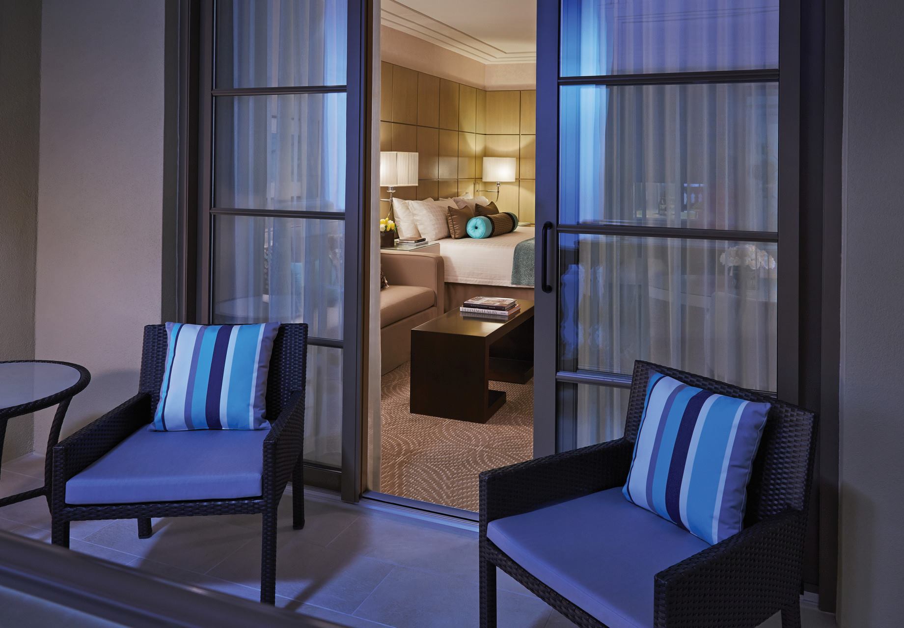 How to Convince Your Man to Visit Walt Disney World | Disneyways